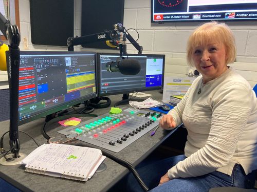 Deeply Dippy with Judy Ryan - Bridge FM